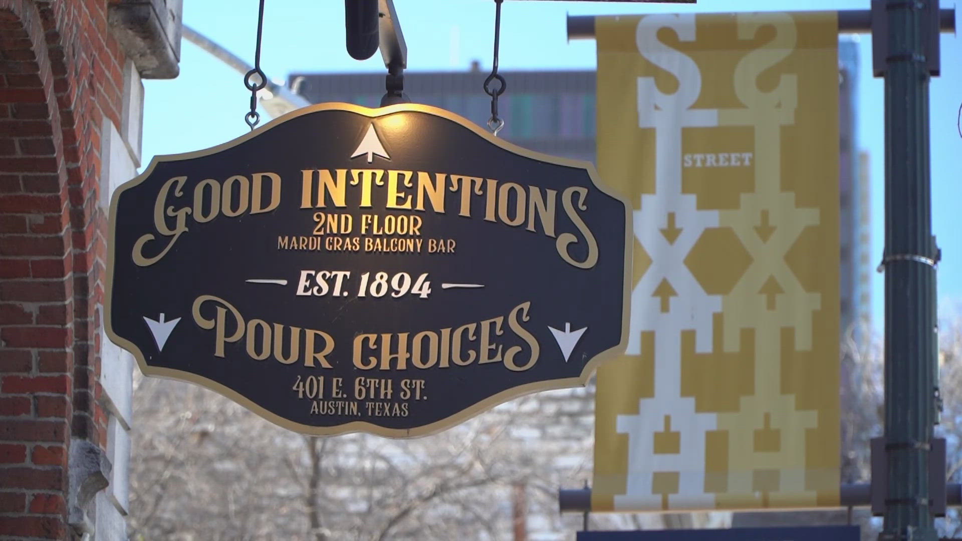 City of Austin sues 6th Street bar over crimes