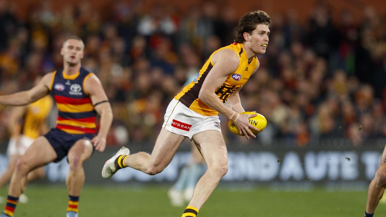 Hawks sweat latest pre-season blow to luckless star