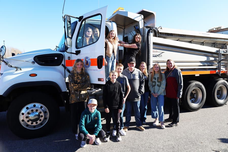 Local middle school wins competition to name an ITD snowplow
