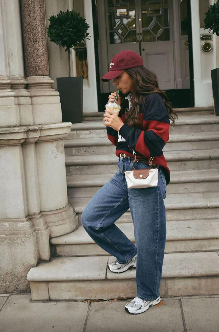 ¡Adiós acampanados! Los mom jeans están de regreso en 2026 con un “giro ...