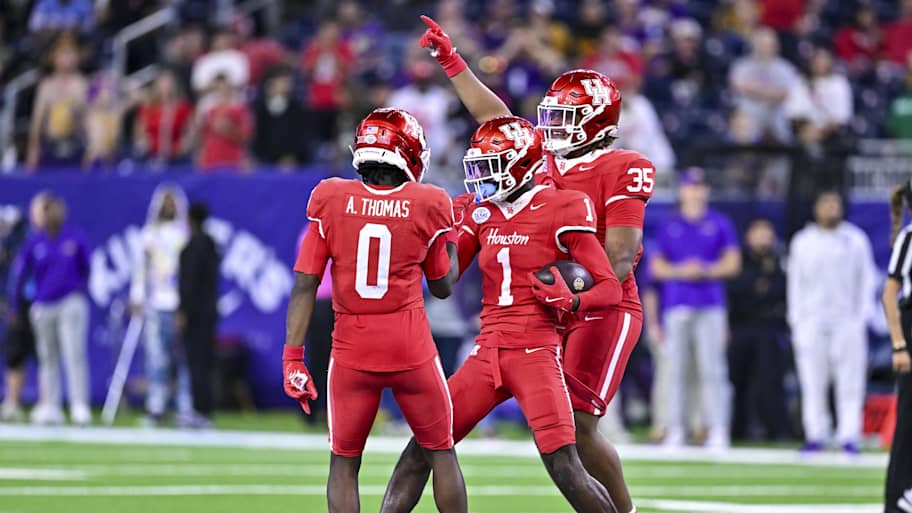 What needs the Houston Cougars still have in the transfer portal