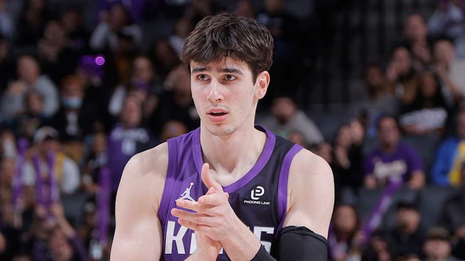 Maxime Raynaud's stock continues to rise (and the Kings with him)