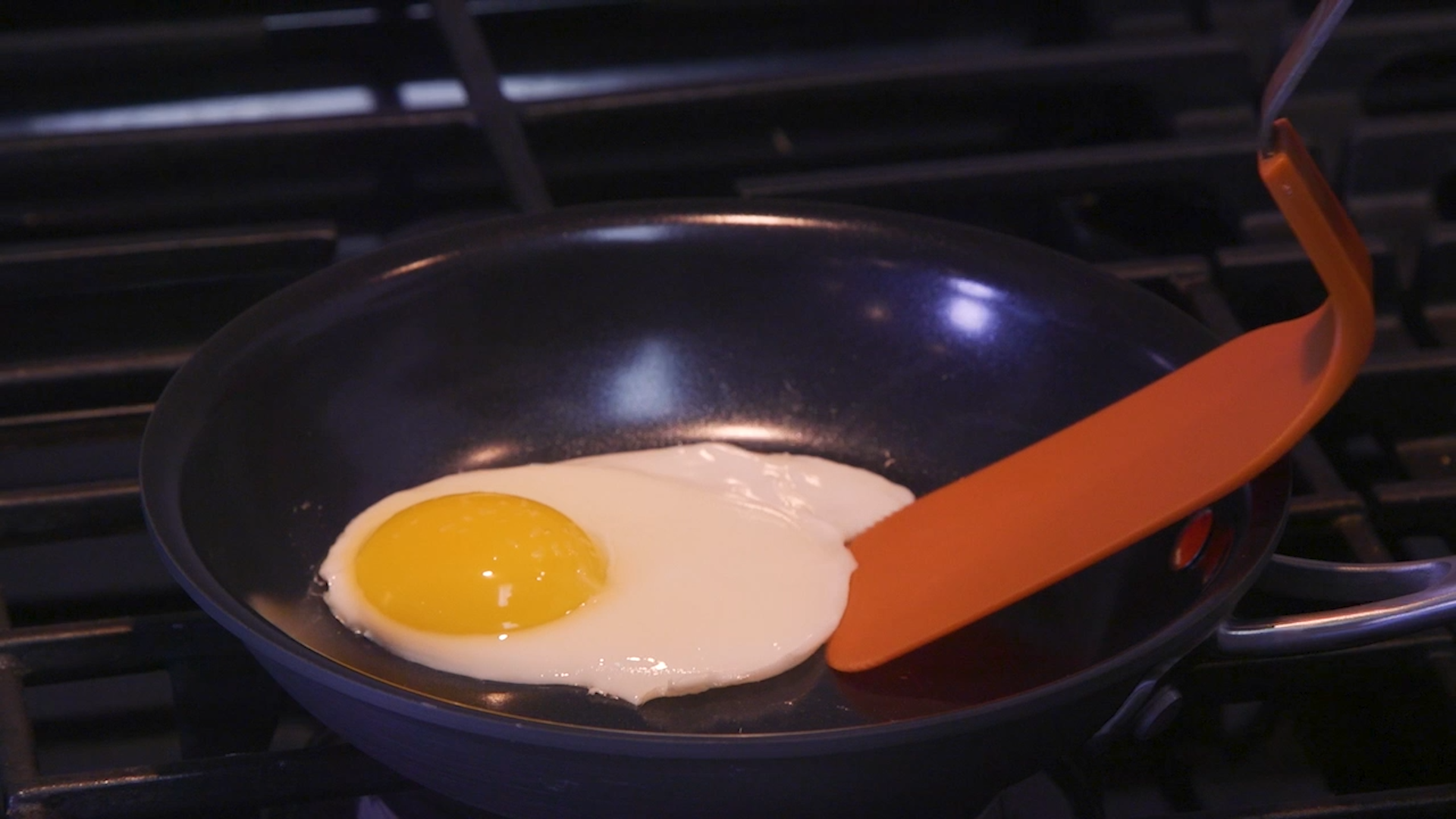 Consumer Reports: How to break up with your nonstick pans