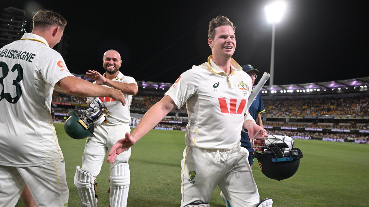 Smith backs axing but day-night Ashes test not dead yet