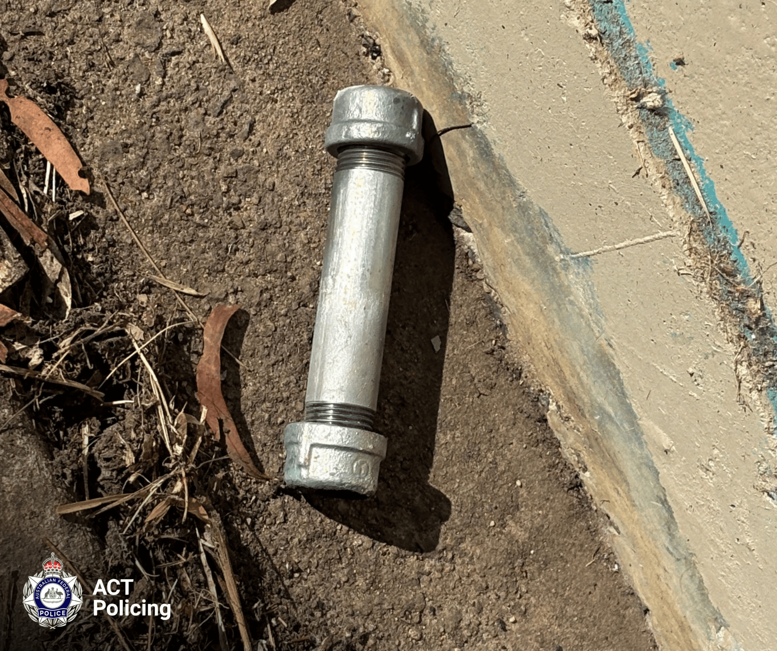 Police issue warning after pipe bombs found on Canberra streets