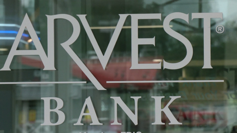 Arvest Bank launches new services for Spanish speakers