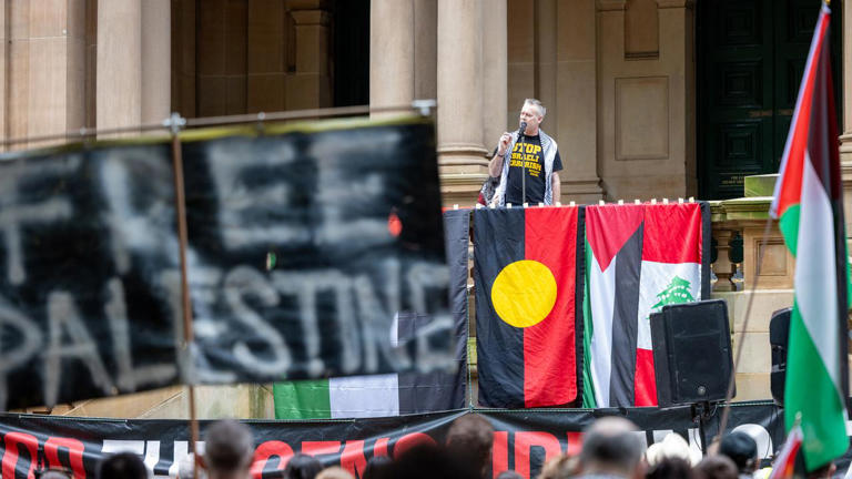 Police urge activists to cooperate despite protest ban