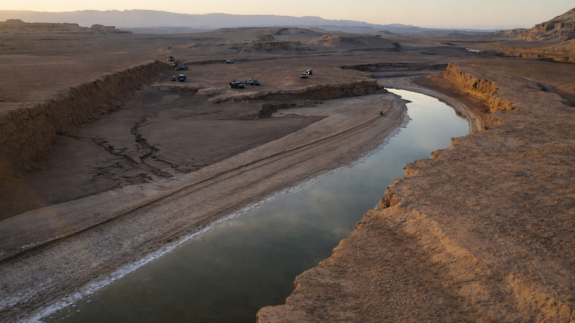 Lut Desert’s hidden water path