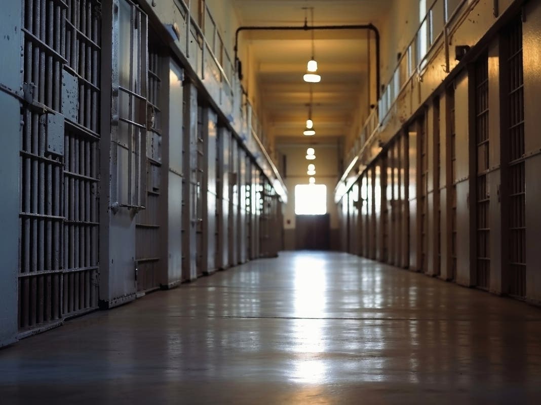 Man, 38, dies in Murrieta jail