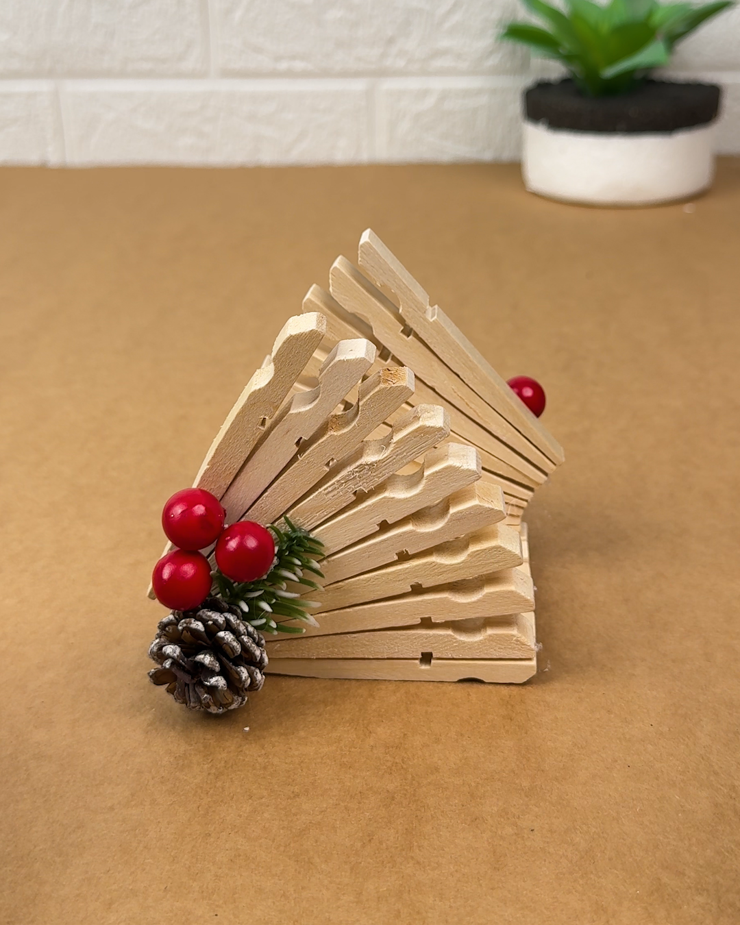 DIY festive napkin holder