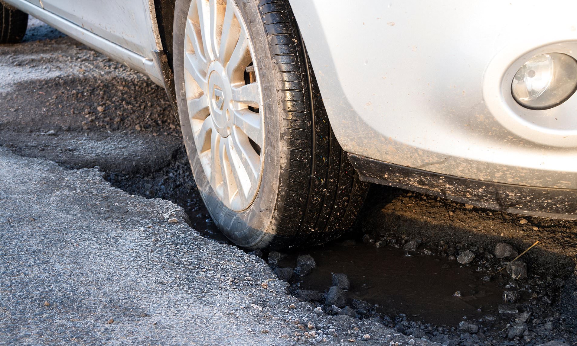 Pothole repairs must come with a five-year guarantee as AA reveals ...
