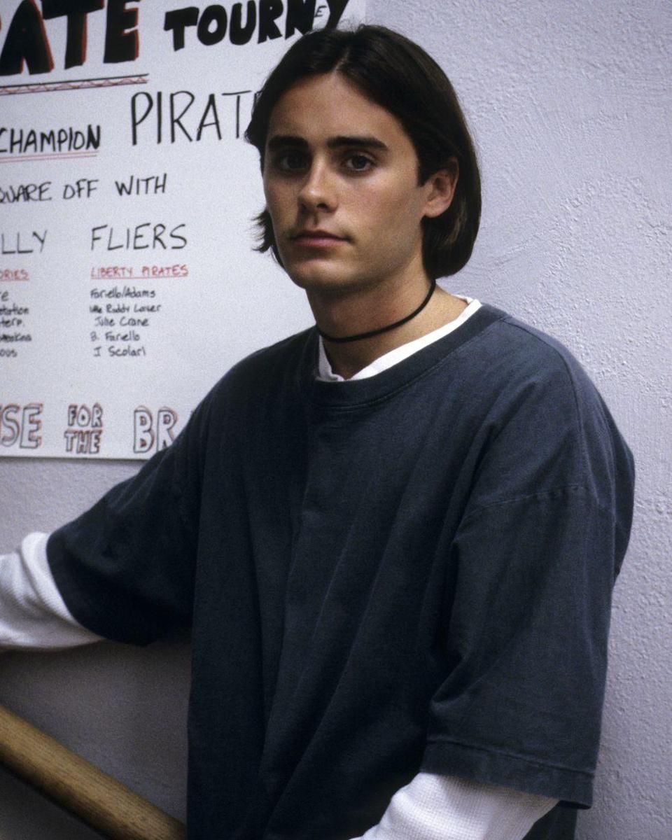 Trend fashion 90an yang bikin kamu nostalgia