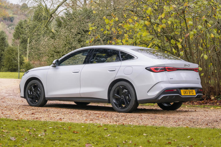 BYD Seal 6: PHEV Toyota Camry, Skoda Octavia rival one step closer to ...