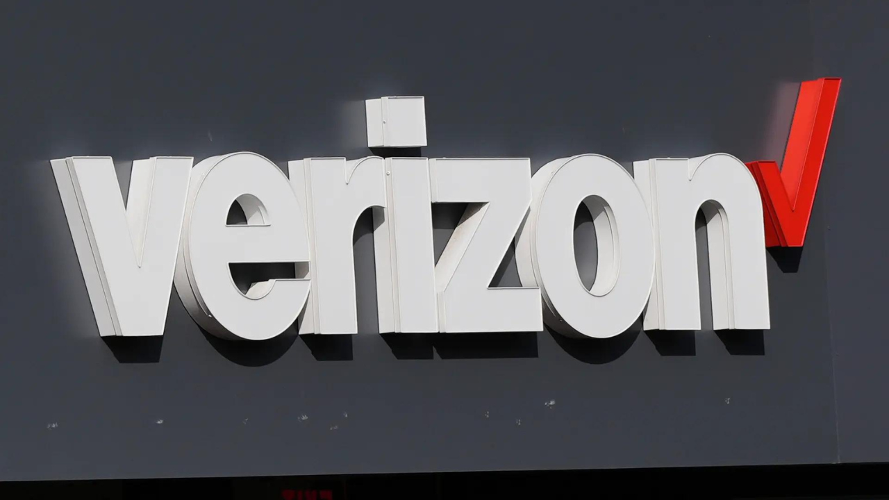 Verizon outage disrupts services across US: Mobile, data users hit ...