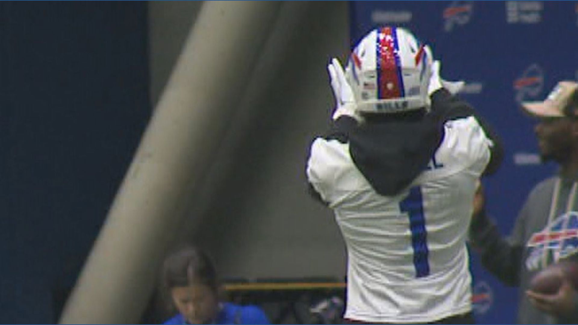 Bills WR Curtis Samuel returns to practice