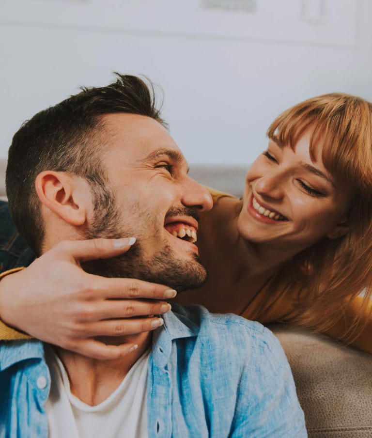 6 solid signs your marriage is in a really good place even behind ...