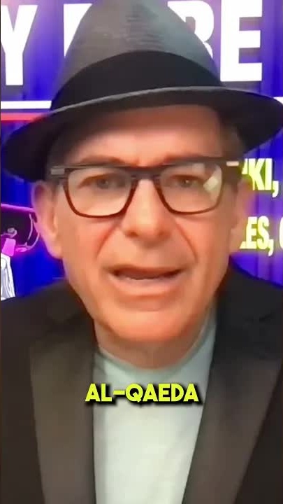 Why does Bondi Beach look like a setup