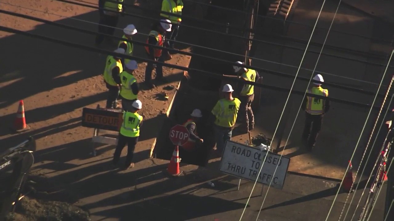Alameda gas leak prompts evacuations