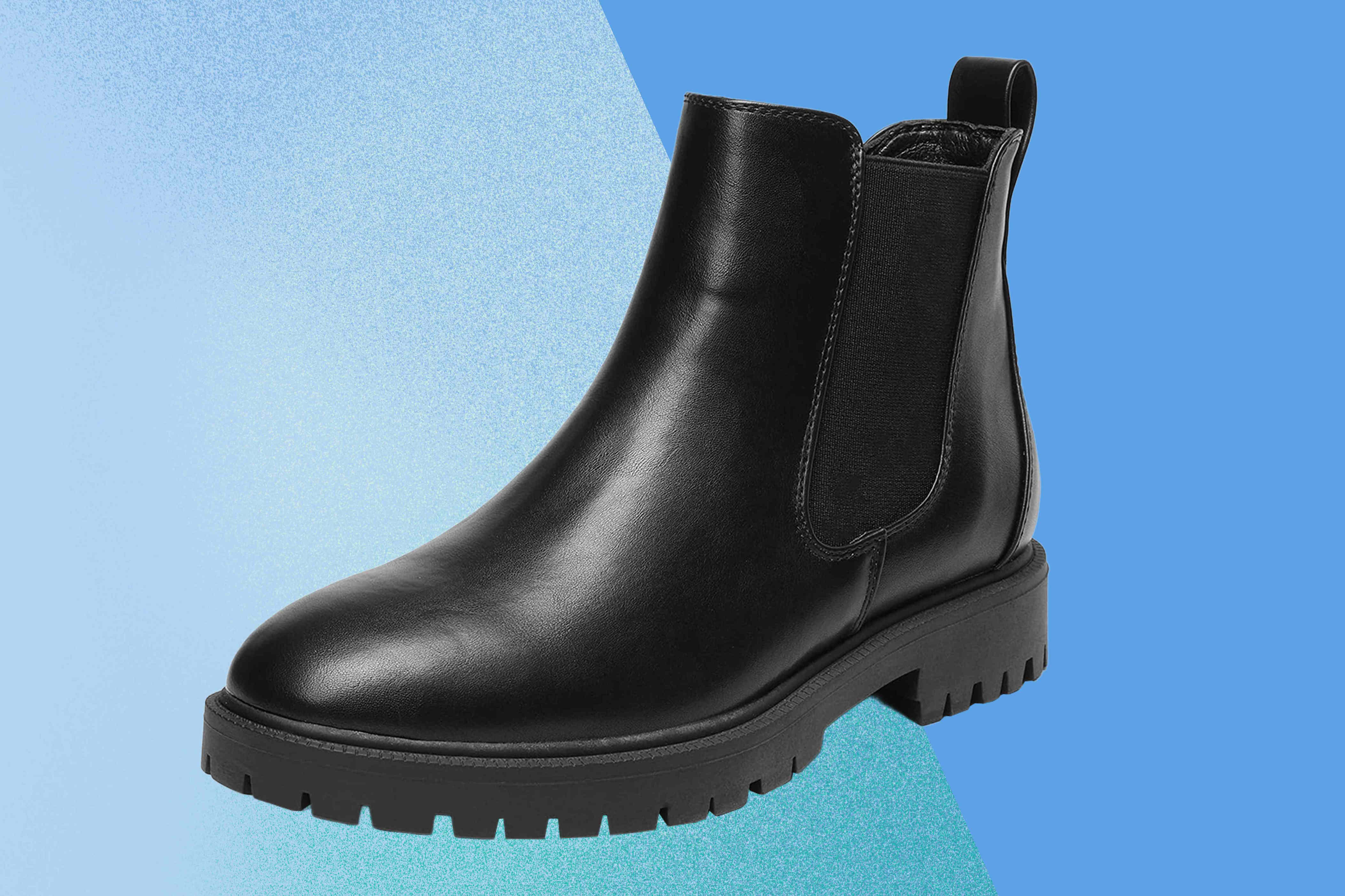 We found comfy boots for walking that shoppers say feel like 'clouds ...