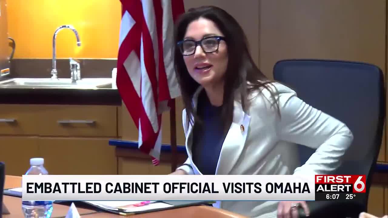 US Labor Secretary visits Union Pacific in Omaha