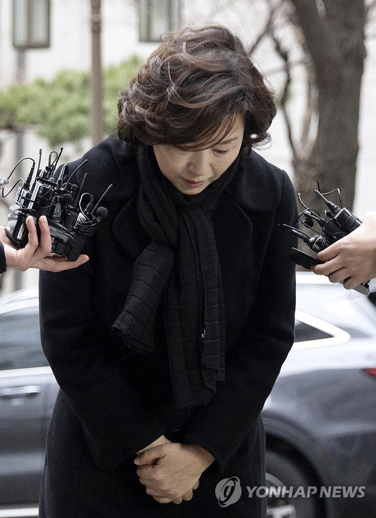 Seoul city councilor grilled over alleged bribery