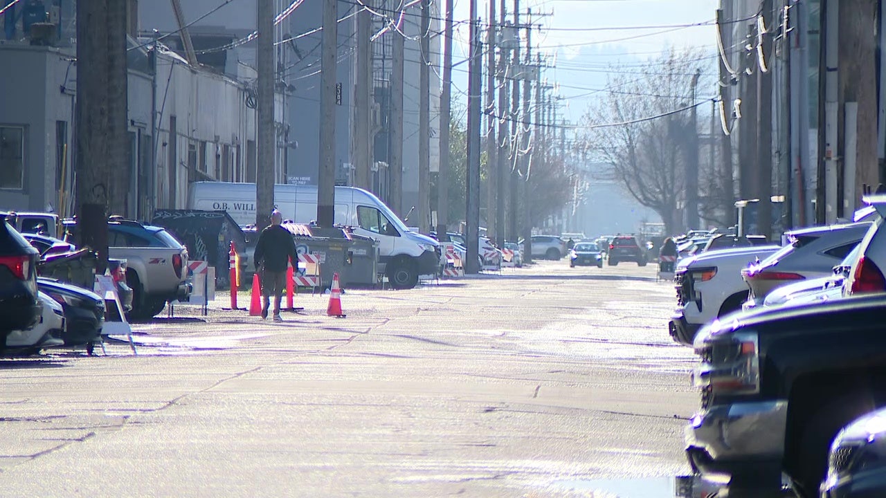Seattle’s ‘Hawk Alley’ cleared of RVs, tents ahead of Seahawks playoff game