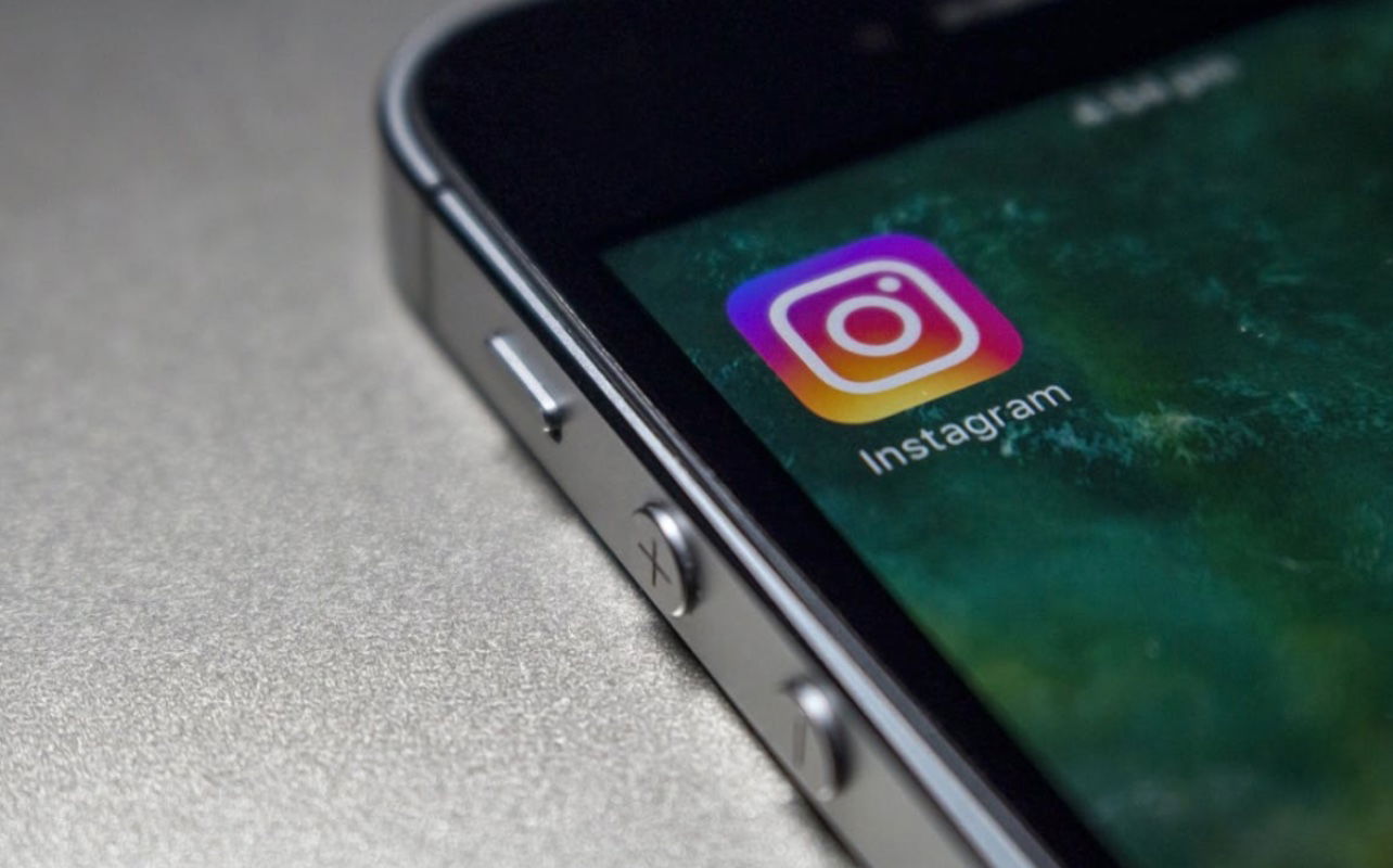 Instagram users: Beware fraudulent 'password reset' emails as app ...