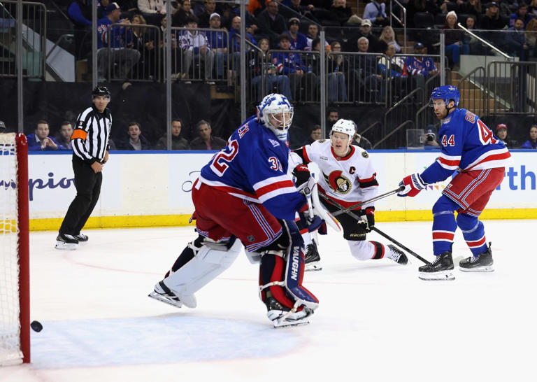 Jonathan Quick gets pulled for second time in three games in latest ...