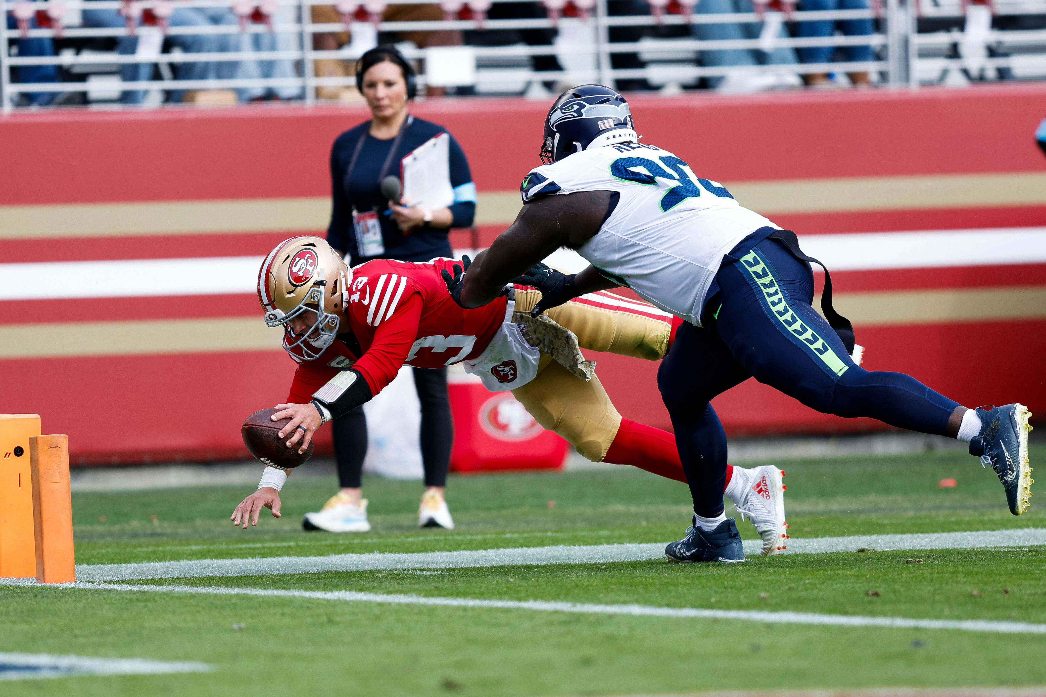 Seattle Seahawks vs San Francisco 49ers odds, who is favored in NFL ...