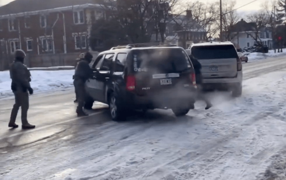 ICE agent hospitalised with internal bleeding after encounter with ...