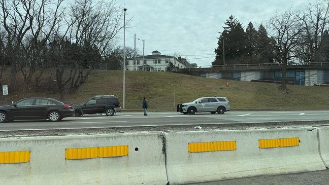 Person critically injured when tire strikes their car on Interstate 95 ...