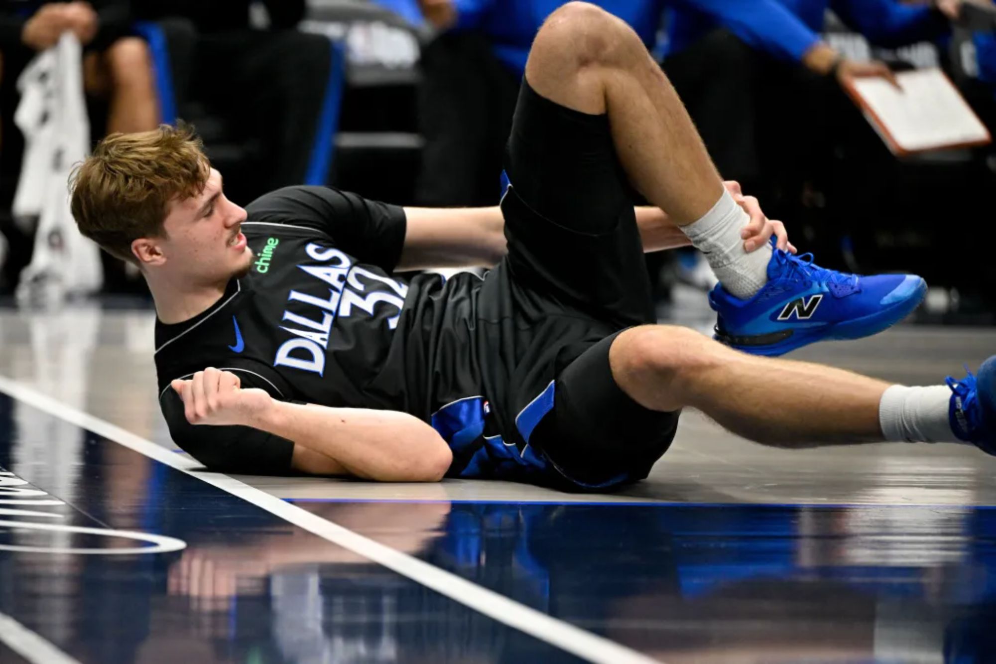 Cooper Flagg exits with ankle sprain in Mavericks nightmare