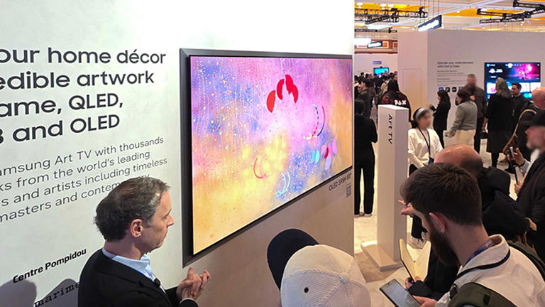 Samsung's latest OLED finally solves my HDMI frustrations