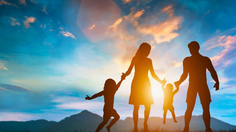 4 things children learn from parents that shape successful adults