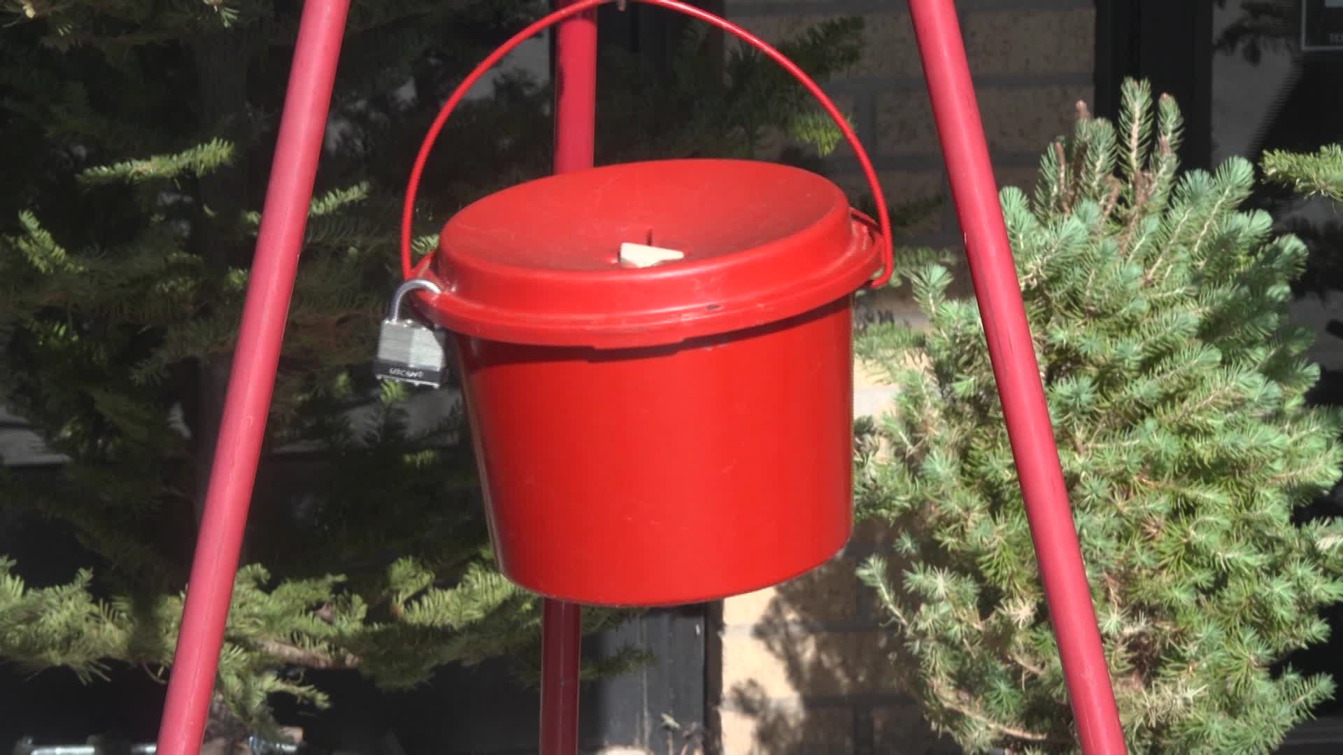 Salvation Army now serving lunch