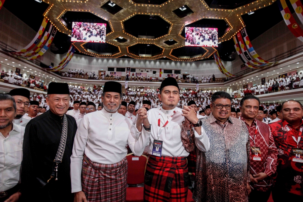 Will Khairy return to Umno? Ex-Youth chief says taking it ‘one step at ...