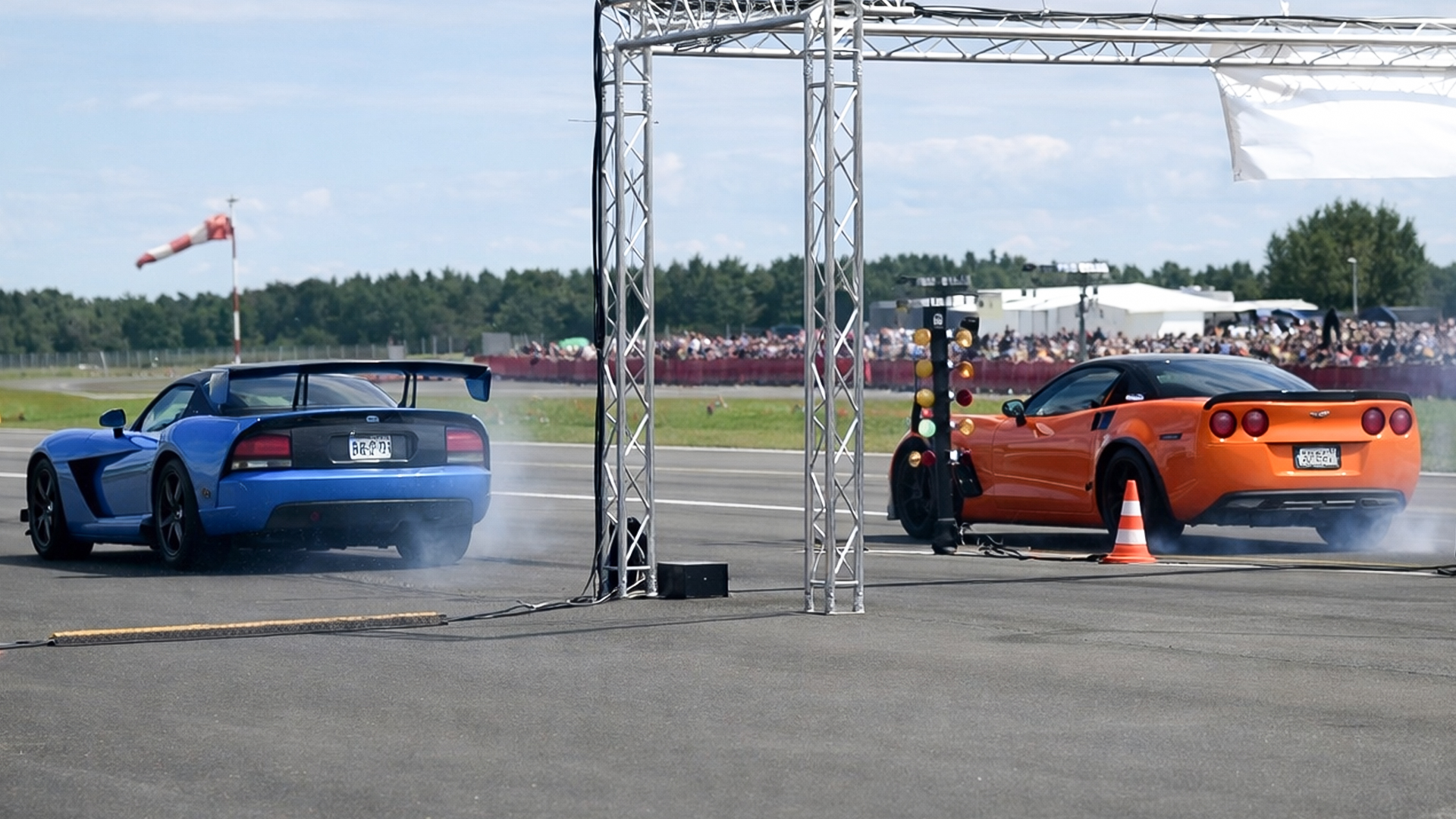 Corvette C6 ZR1 neemt het op tegen Dodge Viper SRT10 op het circuit