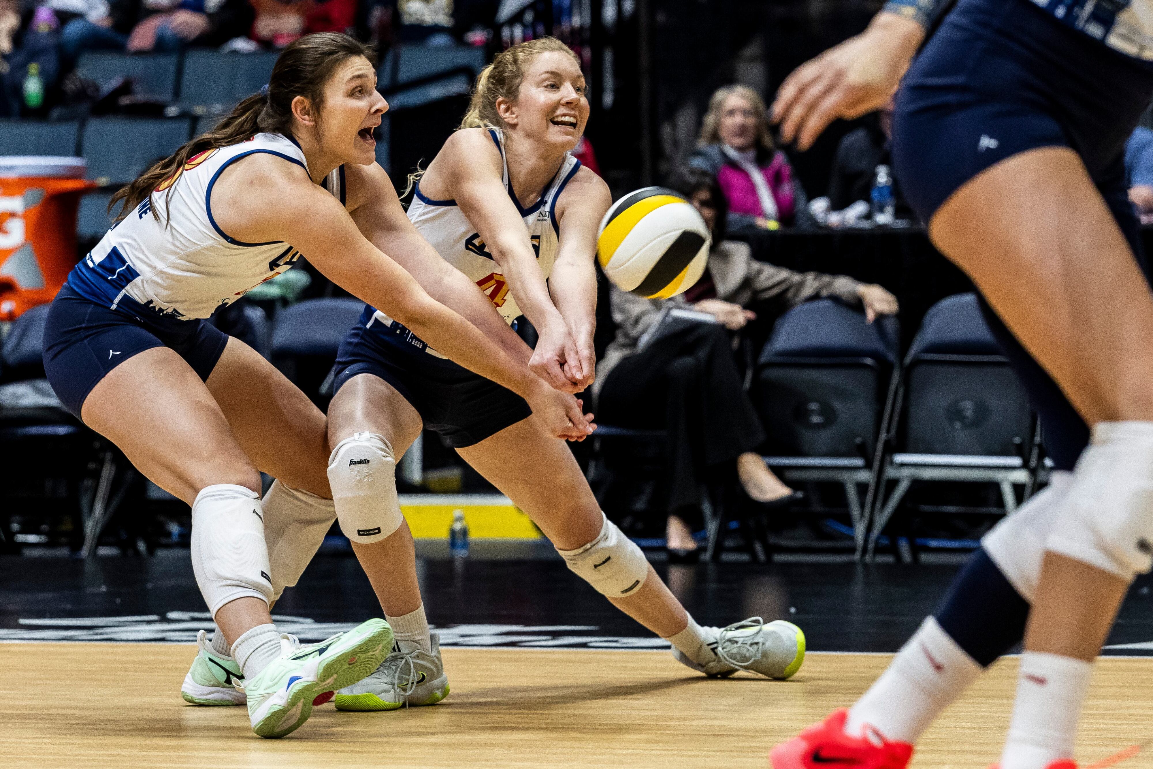 Grand Rapids Rise win 5-set thriller in 2026 volleyball home opener