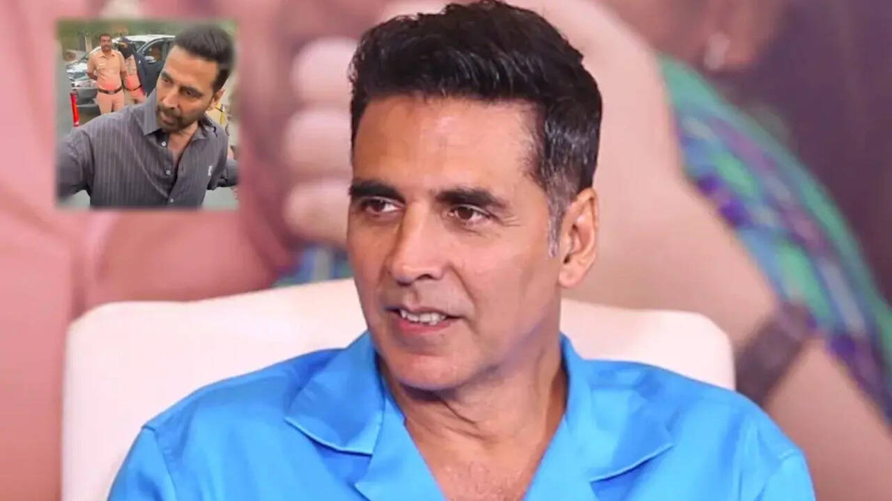 Star power at BMC polls: Akshay Kumar's reply to needy female fan wins ...
