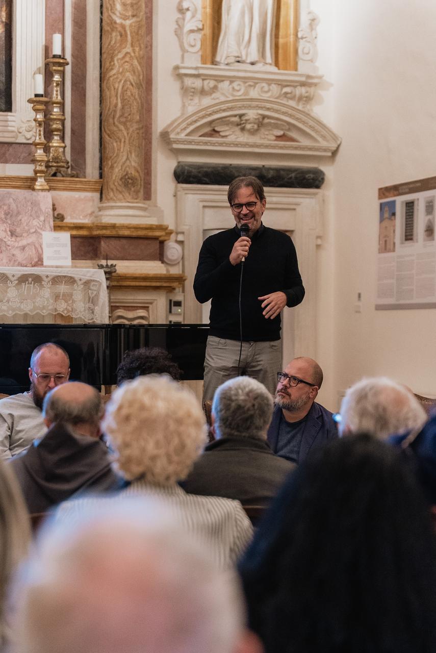 Polo Le Clarisse. Critica ragionata con l’arte ribelle