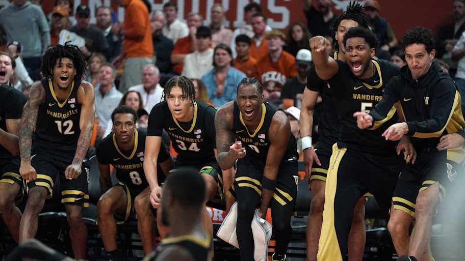 On the verge of history, Vanderbilt basketball found it's not ...