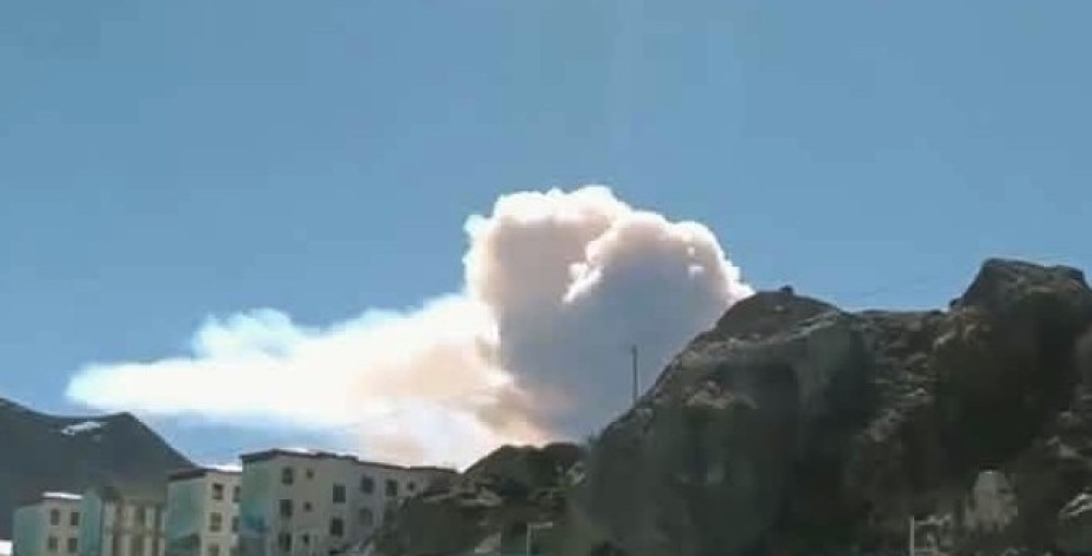 Wildfire in China's border forests keeps Tatopani crossing shut