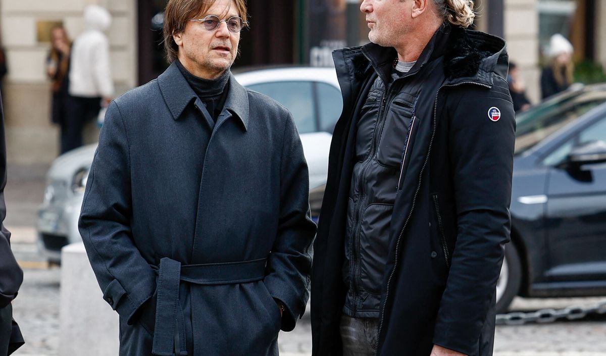 Rolland Courbis : Le père d'une star d'Emily in Paris présent à Paris ...