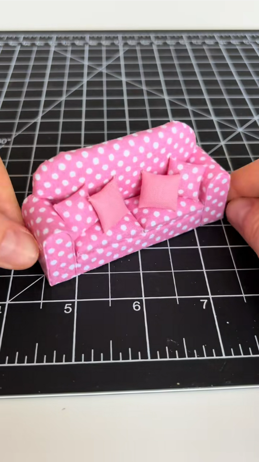 Little things that make me happy in miniature