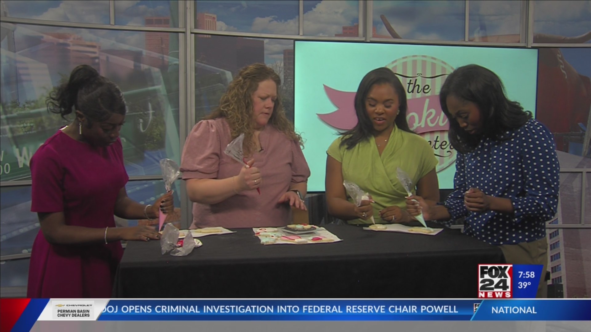 Sweet talks cookie counter