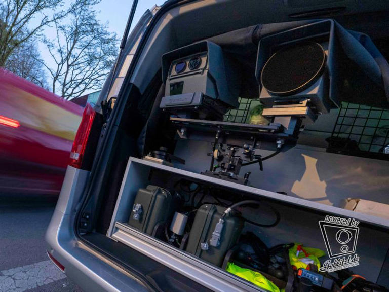 Blitzer in Falkenhagen (Mark) aktuell am Donnerstag: Fuß vom Gas ...