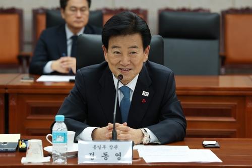 S Korea to swiftly address alleged drone incursion into N Korea: minister