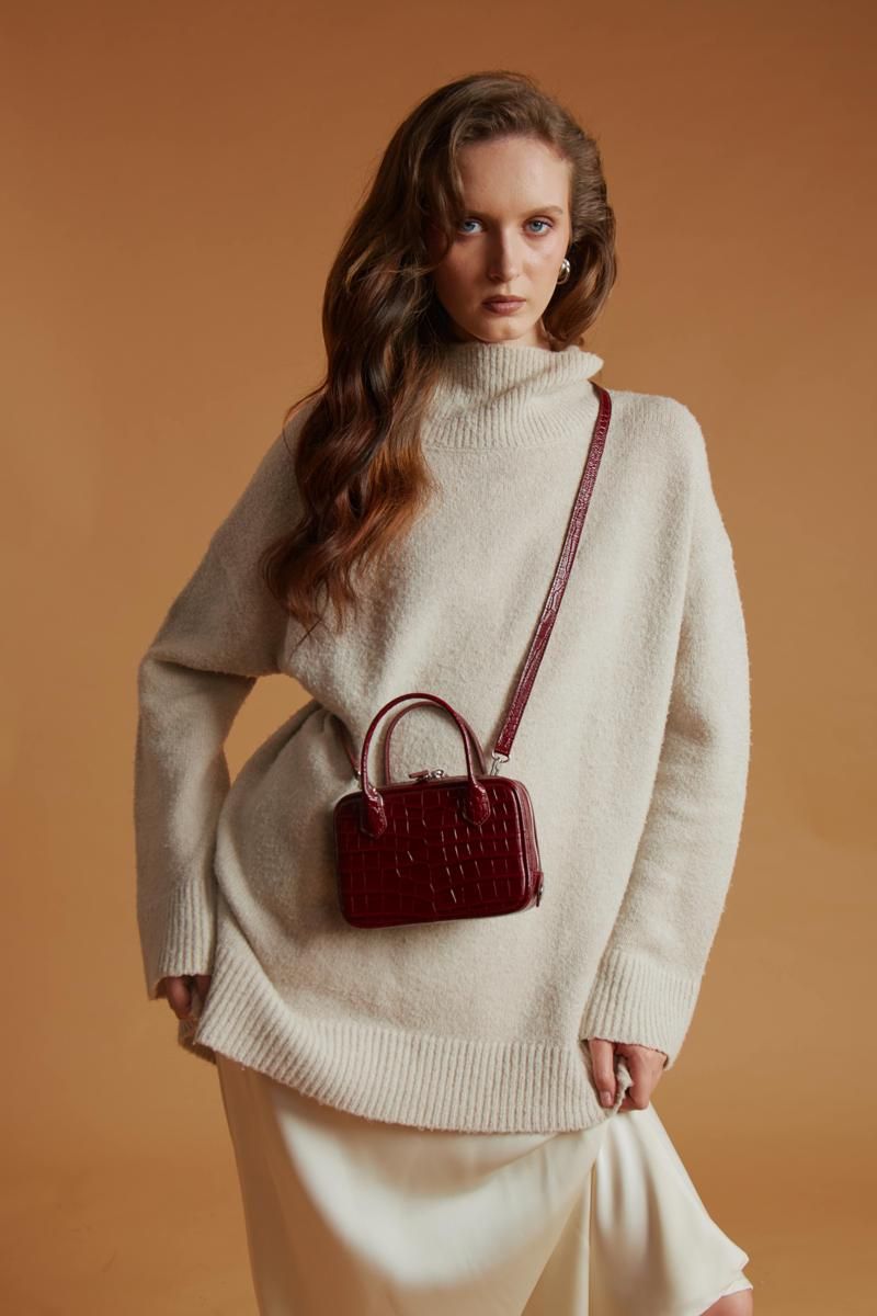 KLOVE perkenalkan capsule collection 2026 lewat desain tas modern