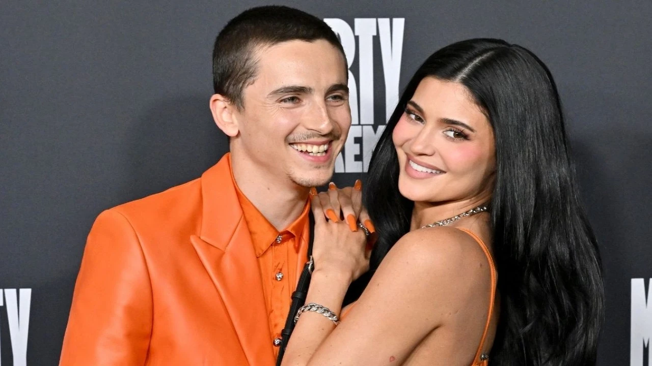 Have Timothée Chalamet and Kylie Jenner been living together for 1 year ...