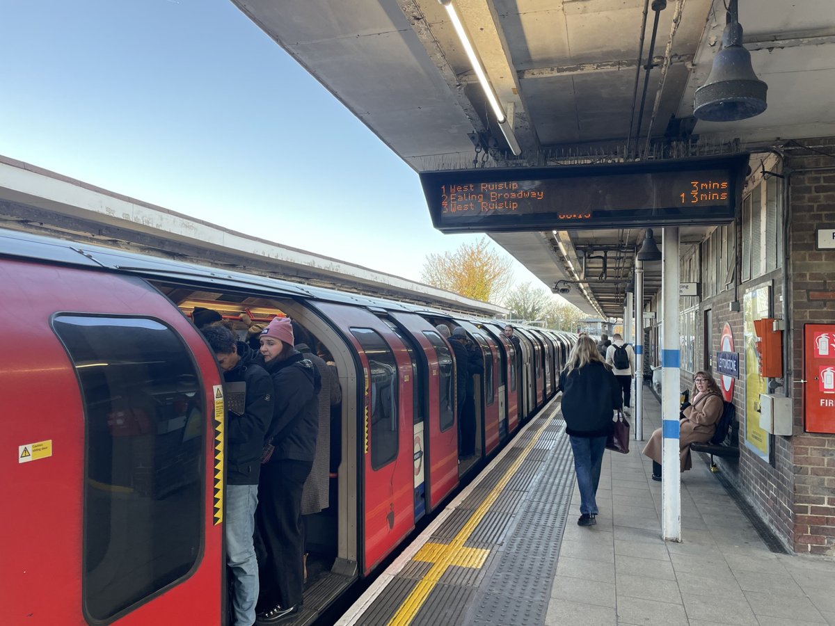 Central line hit by suspensions and severe delays into rush hour